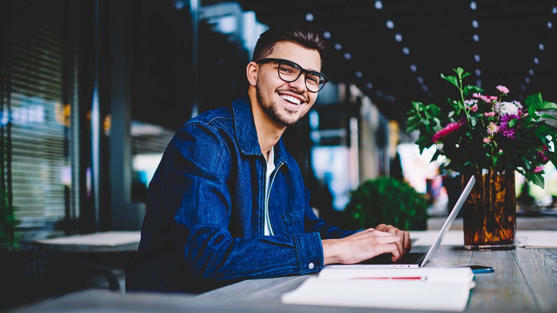 Hiring a Great Copywriter: 5 Essential Tips | Chillybin